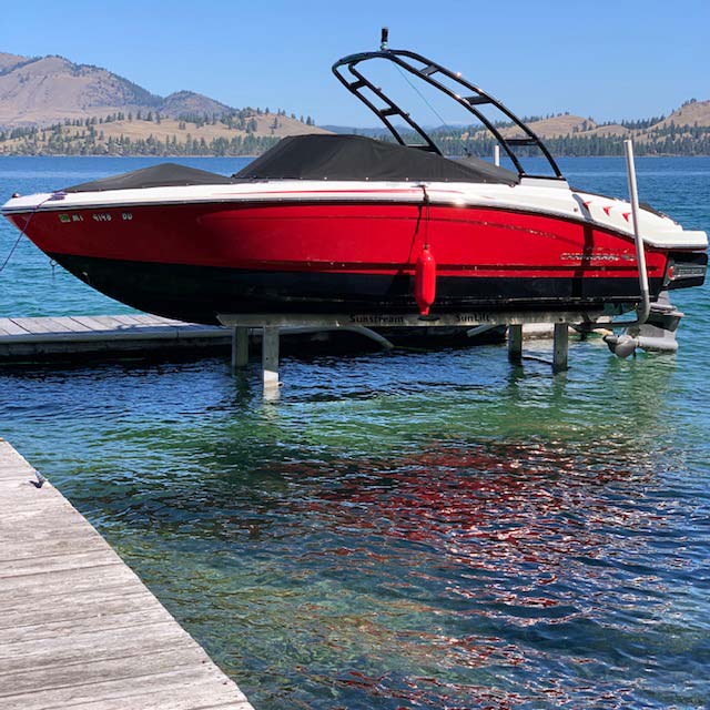 The Sunstream SunLift SLX™ - Montana Boat Lifts